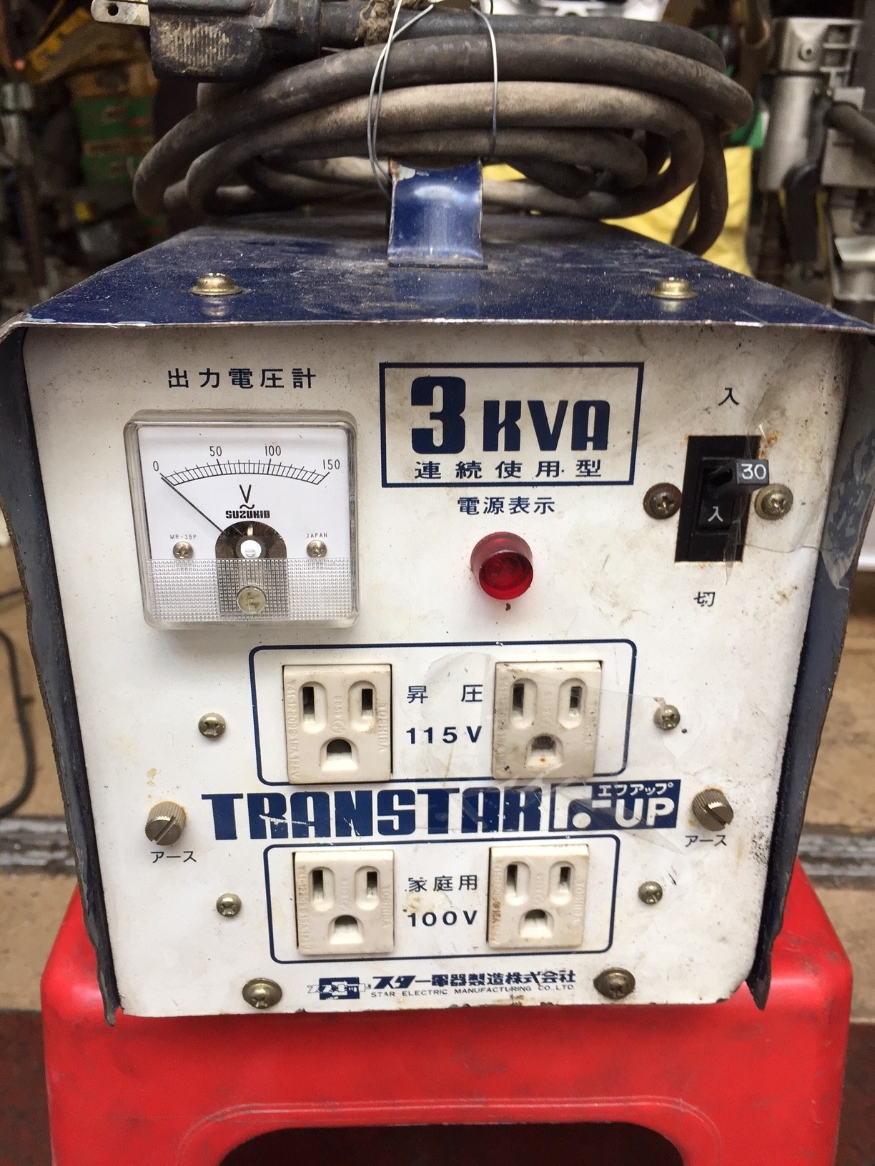MÁY BIẾN ÁP 3kVA ( 220-110 V) - Nhật